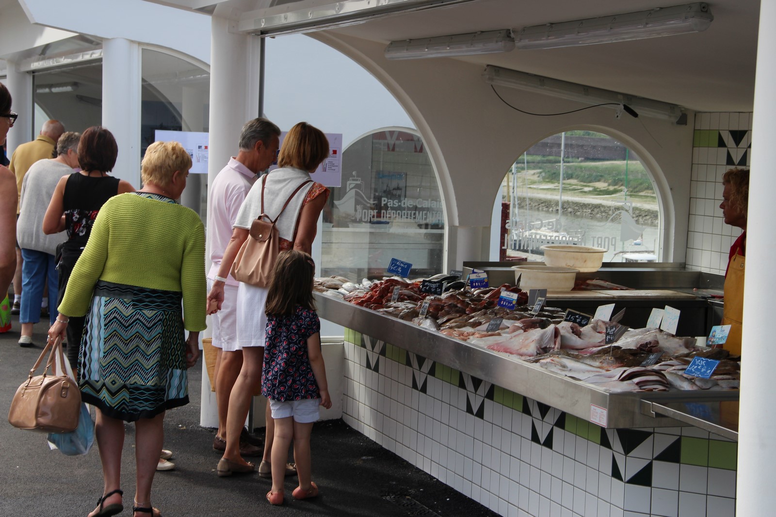 LE MARCHÉ DU PORT SE DÉVELOPPE | Ville d'Etaples sur mer
